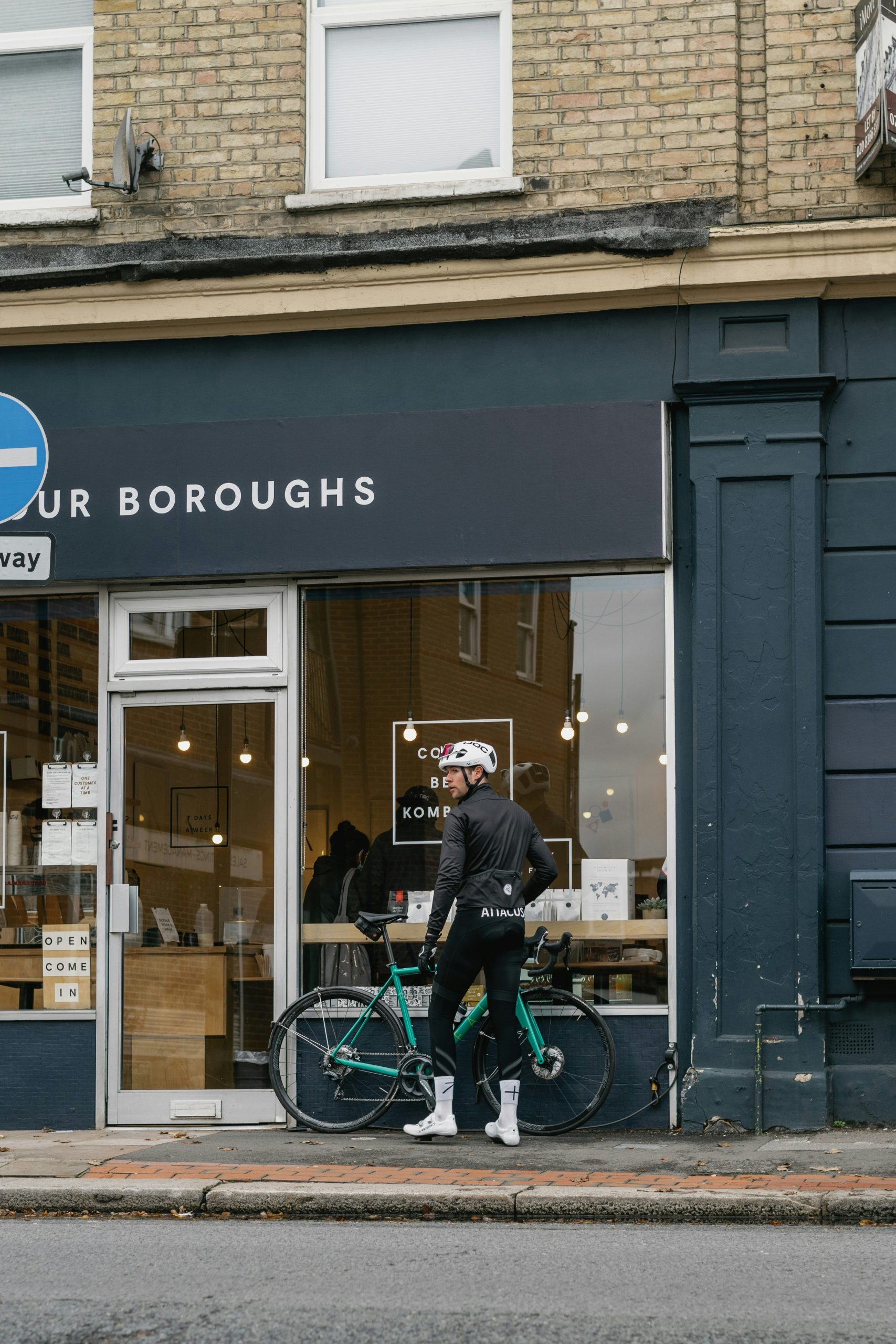 Best Cycling Cafés in the UK | Routes, Coffee & Stops